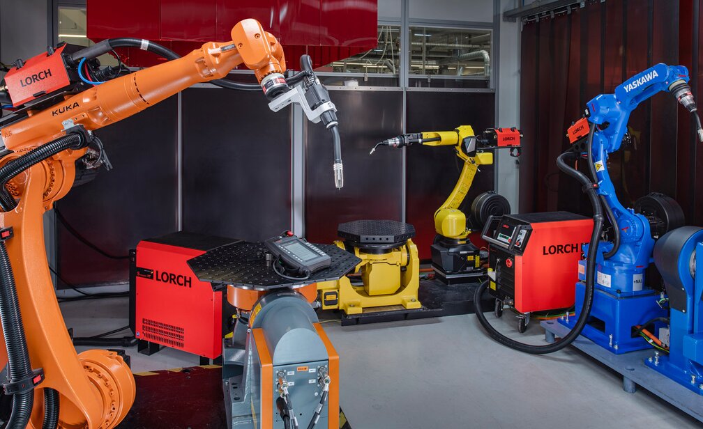 Robot welding torch