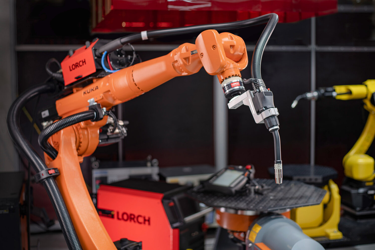 Robot welding torch
