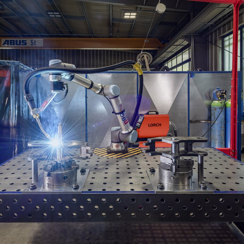Lorch Cobot Welding World: customised complete solutions for your ...