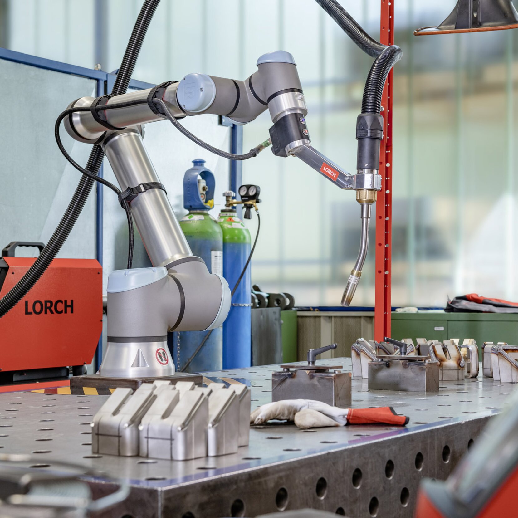 The Lorch Cobot Welding Solutions UR10e MIG-MAG
